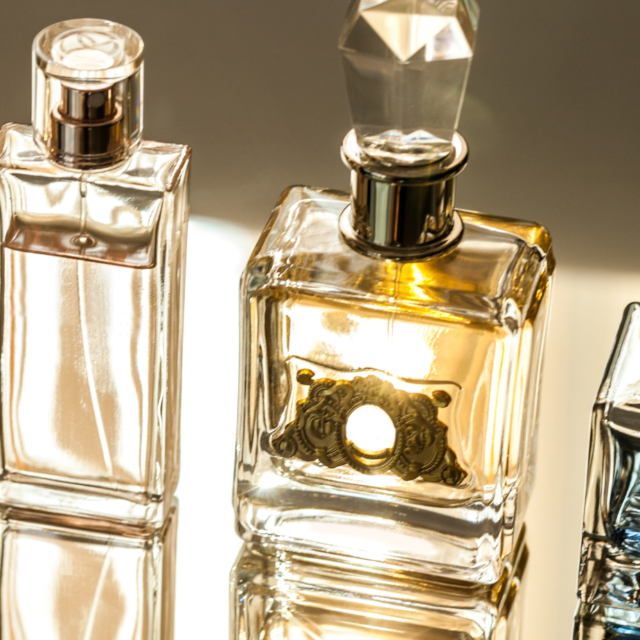 What to Consider When Labeling Unusual Bottle Shapes | Quadrel